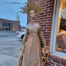Scarecrow Stroll