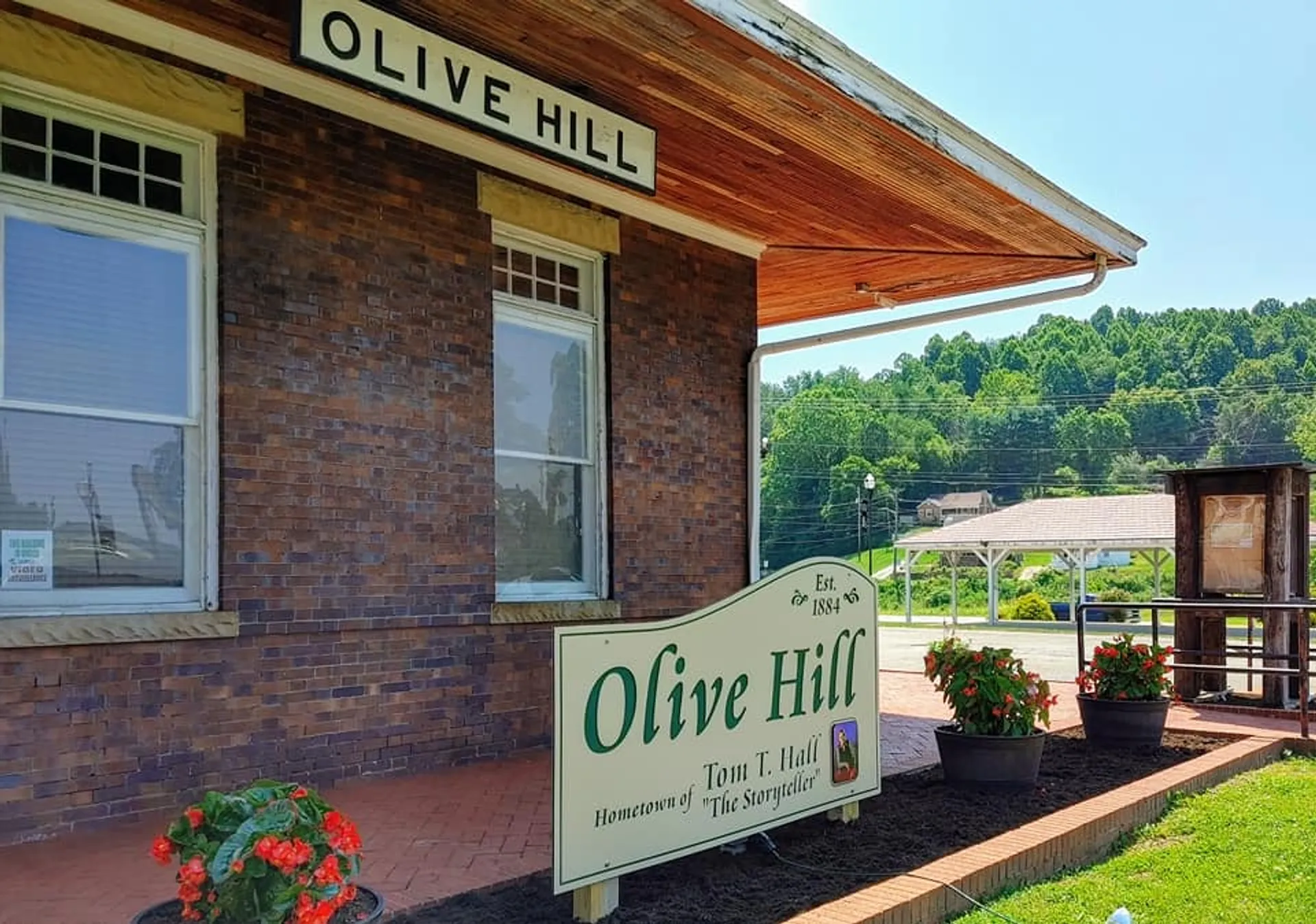 Olive Hill Welcome Center | Local Connections™